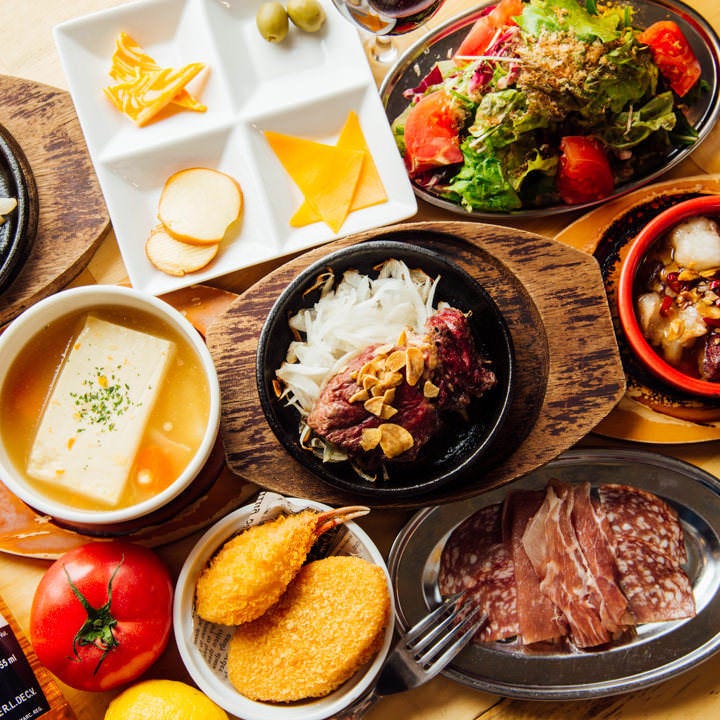 BEEF KITCHEN STAND （ビーフキッチンスタンド）新宿店（居酒屋）[樽生店]｜サントリーグルメガイド