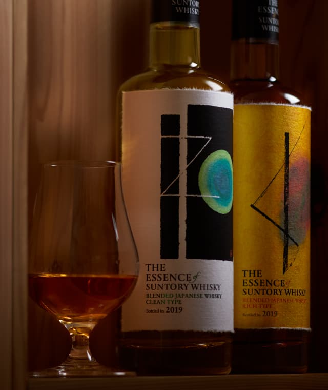 THE ESSENCE of SUNTORY WHISKY サントリー