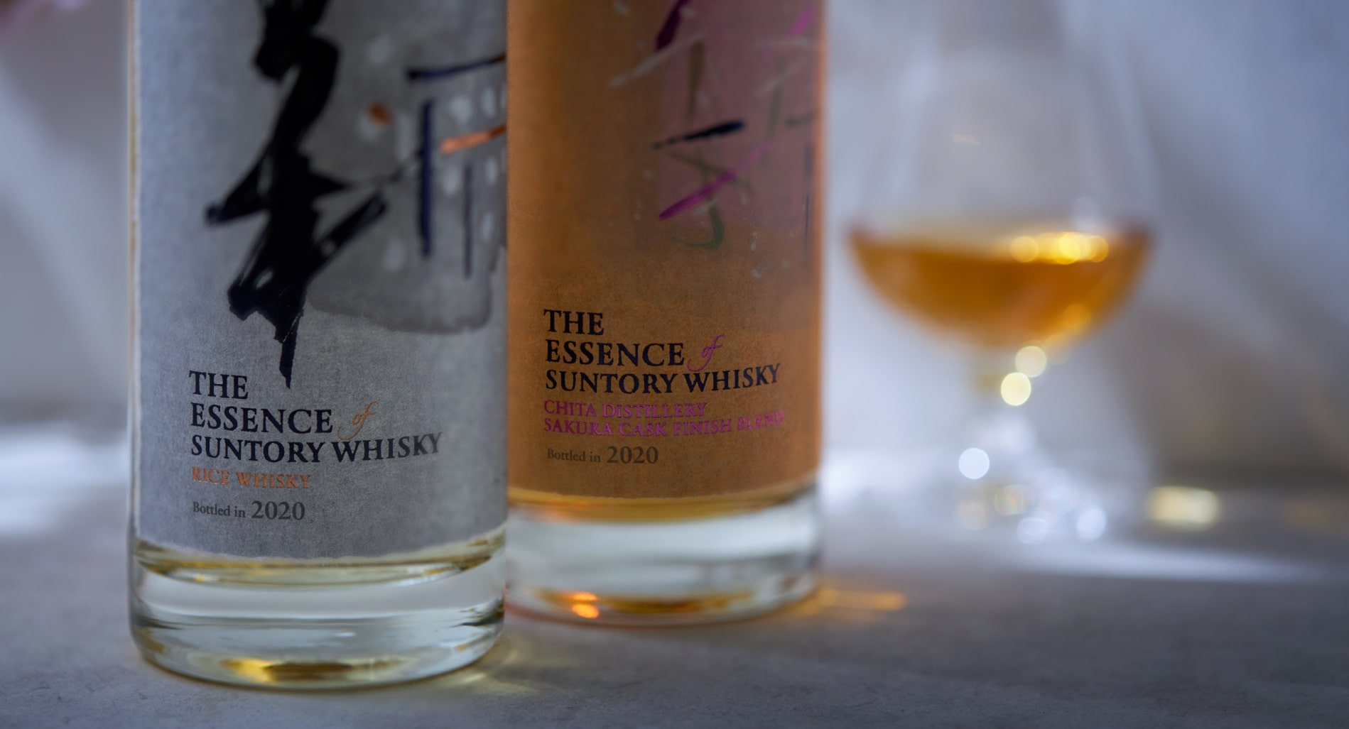 THE ESSENCE of SUNTORY WHISKY サントリー